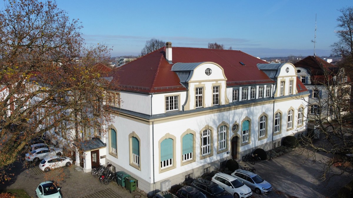 motan holding gmbh is part of the German-language business elite